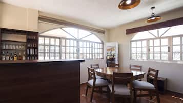 Bar (no alojamento)