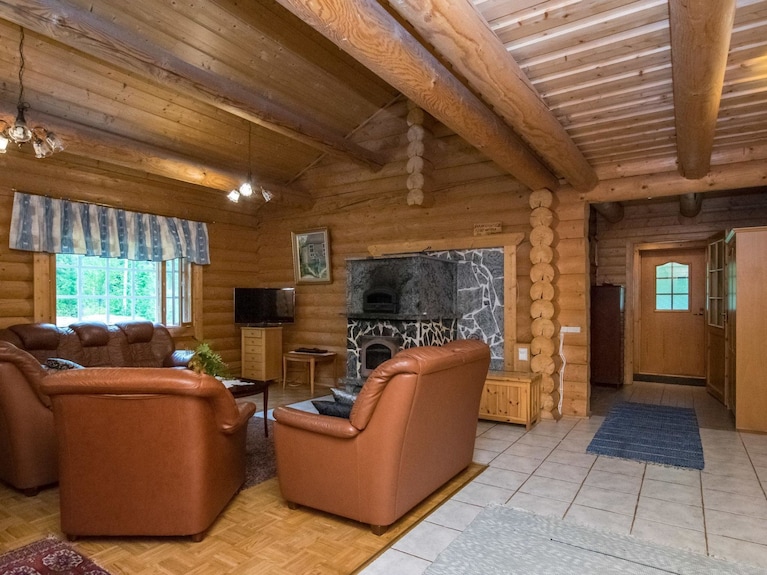 Hiidenlinna By Interhome - Anttola