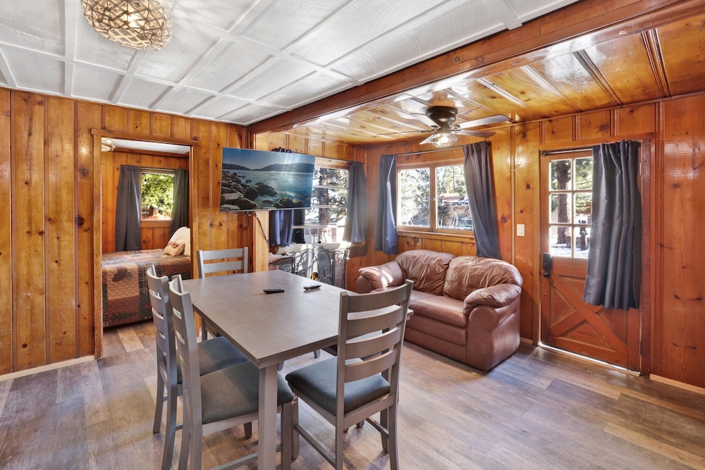 Lakeview #104 - Big Bear Lake, CA