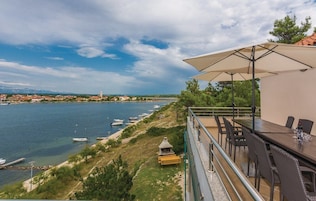 Apartamento, 6 quartos, terraço, vista para o mar (A4) | Terraço/pátio