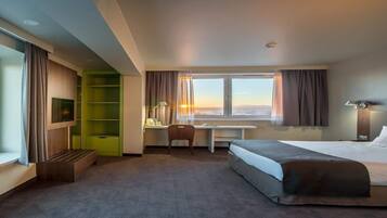 Secretária, secretária adequada para computadores portáteis