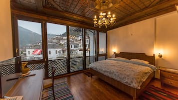 Quarto casal superior, vista para a cidade | Vista para a cidade