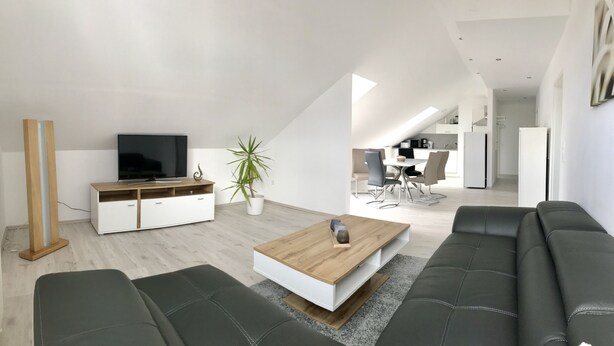 Apartamento conforto, 2 quartos, para não fumantes | Área de estar