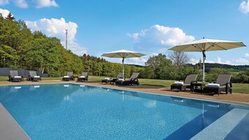 Piscina exterior