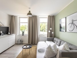 Apartamento, 1 cama queen-size e sofá-cama (Chemnitz Hartmannstr | Two-Bedroom Su) | Cozinha privada | Uma máquina de café expresso, um frigorífico, uma chaleira elétrica