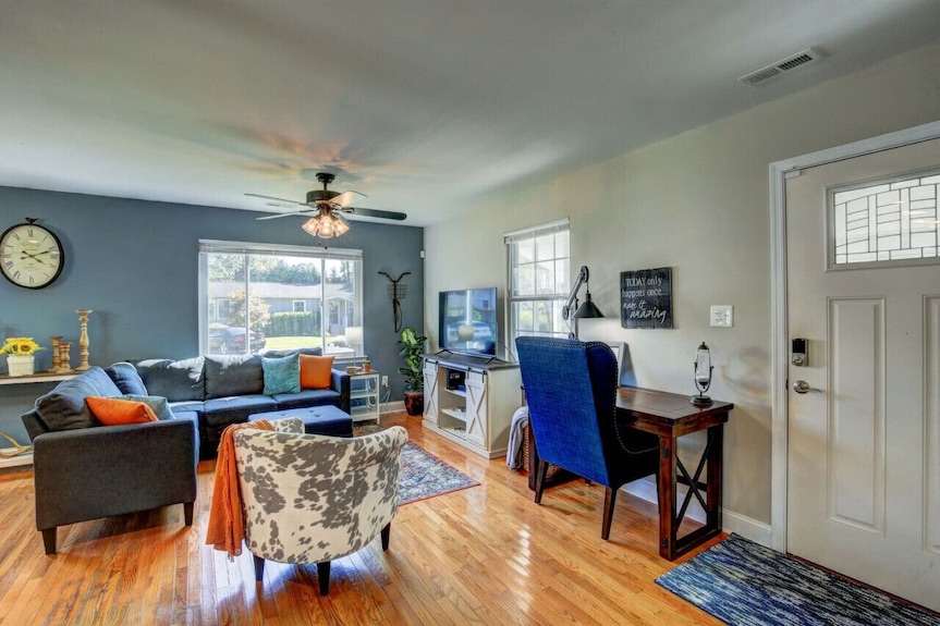 Cozy Cottage 3 Beds 2 Baths W/ Outdoor Grill! - Chesapeake Beach, MD