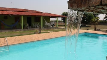 Piscina externa