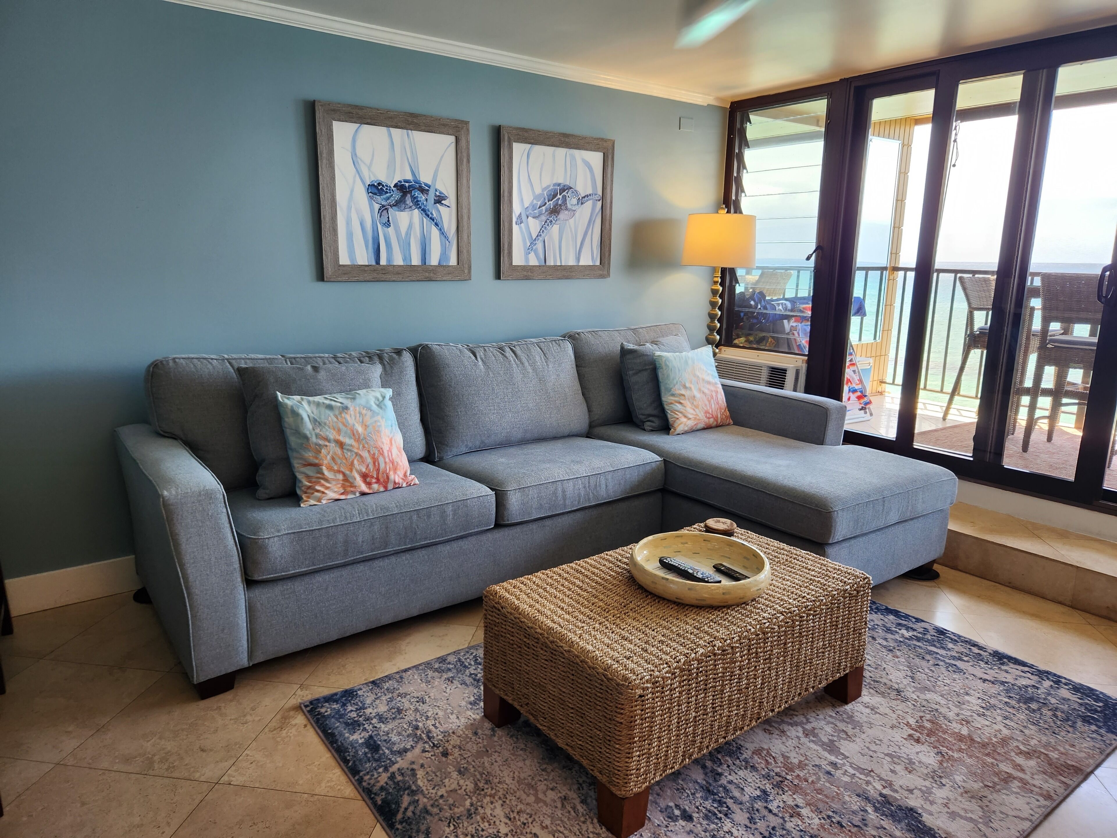 Top Floor Stunner! Gorgeous Views! Book Now For Winter! - Maui, HI