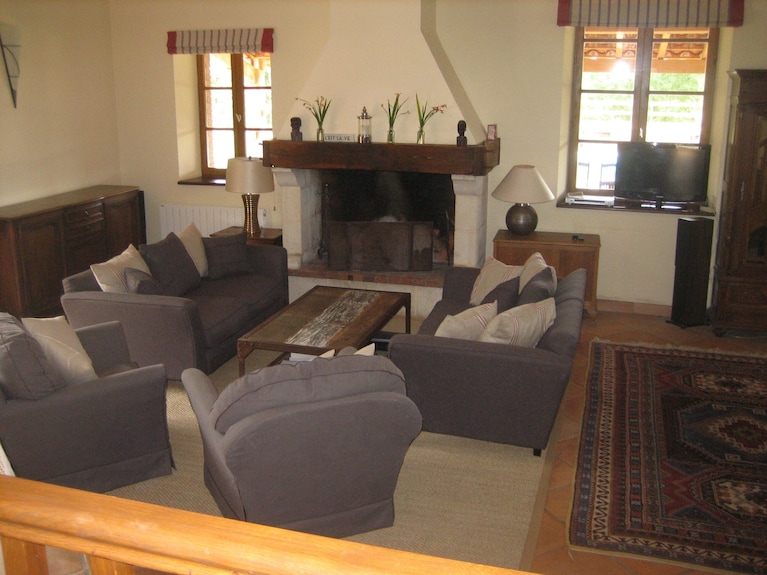 Ferme Gasconne Avec Piscine Privée - Gers