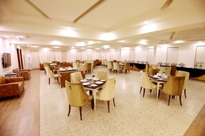 Pequeno-almoço continental diário incluído 
