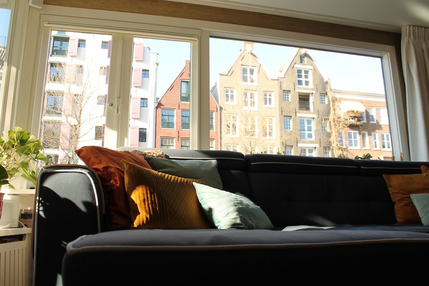 Modern Yet Cozy Houseboat - Amsterdam