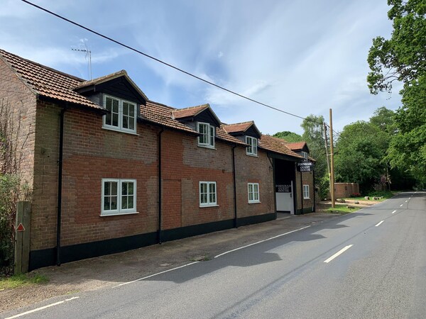 Fornham Guest House - Berkshire