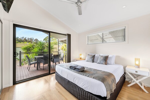 Cabana de Madeira Executiva | Ferro/tábua de engomar, roupa de cama fornecida 