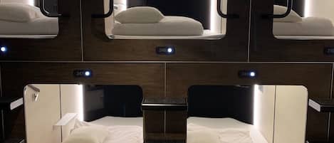 Wi-Fi de cortesia, roupa de cama