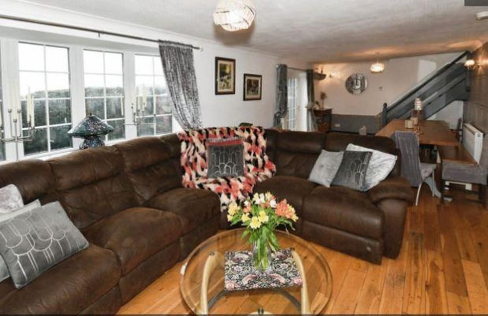 Charming 5-bed House In Boston Lincolnshire - 林肯郡