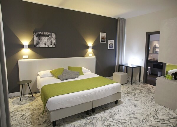 B&b Mikeme - Carrara