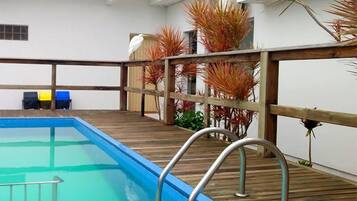 Piscina exterior