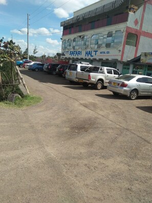 Fachada da propriedade