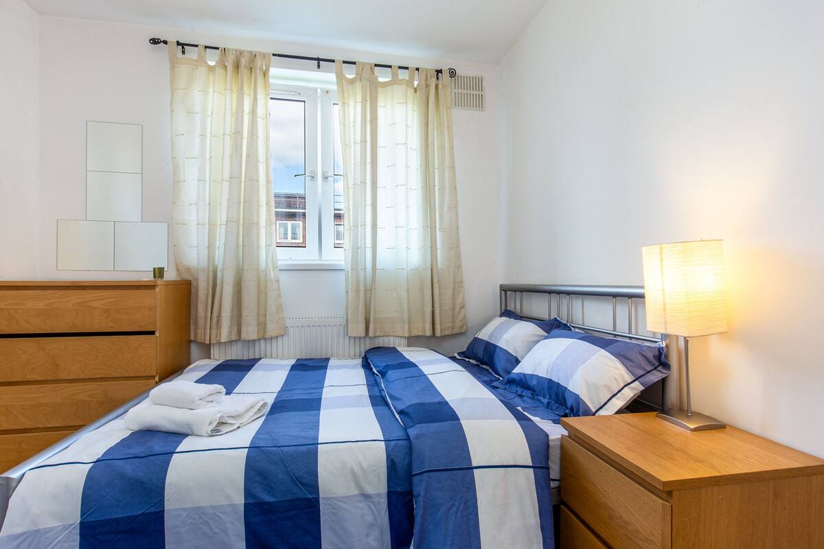 Quarto Deluxe (5) | Secretária, Wi-fi grátis, com mobília individualizada 