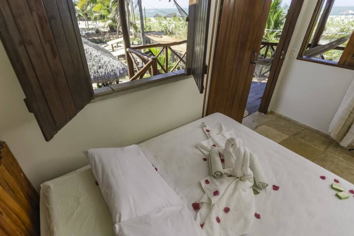 Wi-Fi de cortesia, roupa de cama