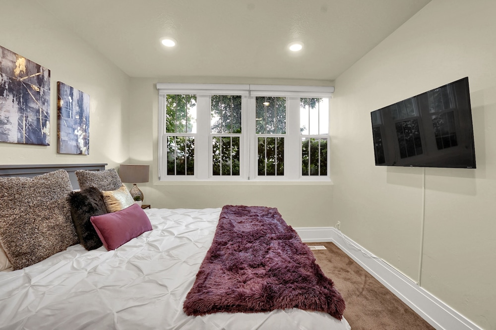 Innenstadt Von Provo | Kingsize-bett | 300 Mbit / S Wifi | 50 "4ktv | Walk Score 90 - Orem, UT