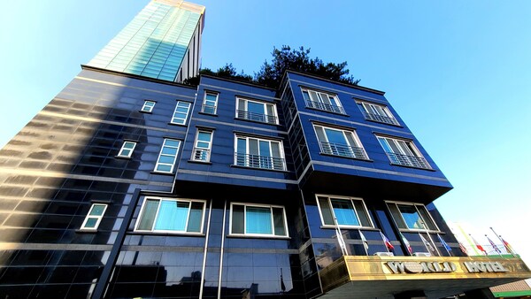 World Tourist Hotel - Pyeongtaek-si