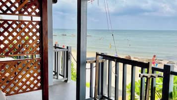 Quarto júnior, vista para a praia | Terraço/pátio