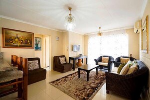 Apartamento, 2 quartos | Interior