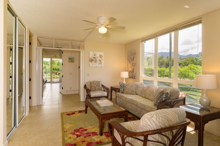 Majestic Princeville "Cliffs" Condo - Hanalei