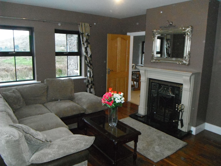 Siobhan's Luxurious Cottage - County Kerry