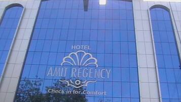 Fachada da propriedade