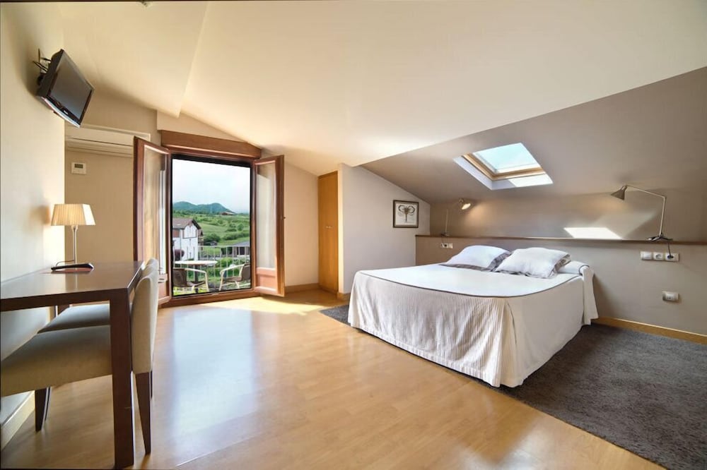 Hostal Izar-ondo - Navarre