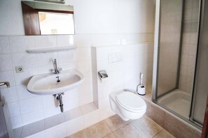 Quarto duplo | Banheiro | Toalhas de banho 