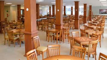 Café da manhã continental grátis todos os dias