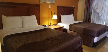 Escrivaninha, Wi-Fi de cortesia, roupa de cama