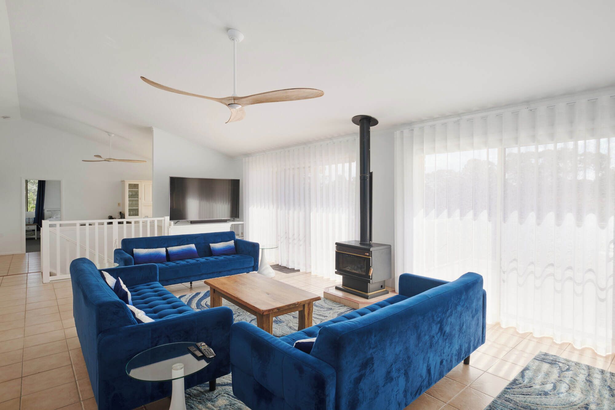 Large Family Home With Ocean Views And Pool, Situated On Acres, Minutes... - Diamond Beach