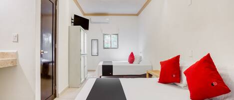 Quarto Standard, 2 camas queen-size | Wi-fi grátis, roupa de cama fornecida