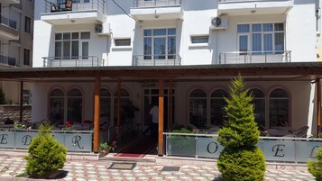 Fachada da propriedade
