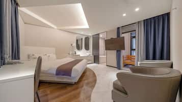 Quarto Royal, não fumadores, Vista para a cidade (Suite) | Terraço/pátio interior