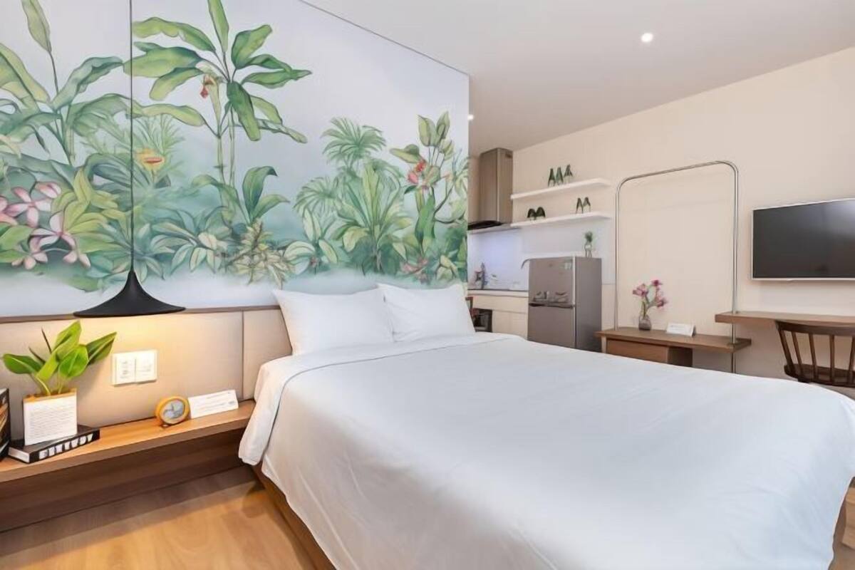 Escrivaninha, espaço de trabalho para notebook