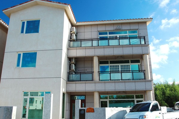 Fachada do alojamento