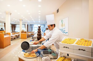 Pequeno-almoço tipo buffet diário incluído