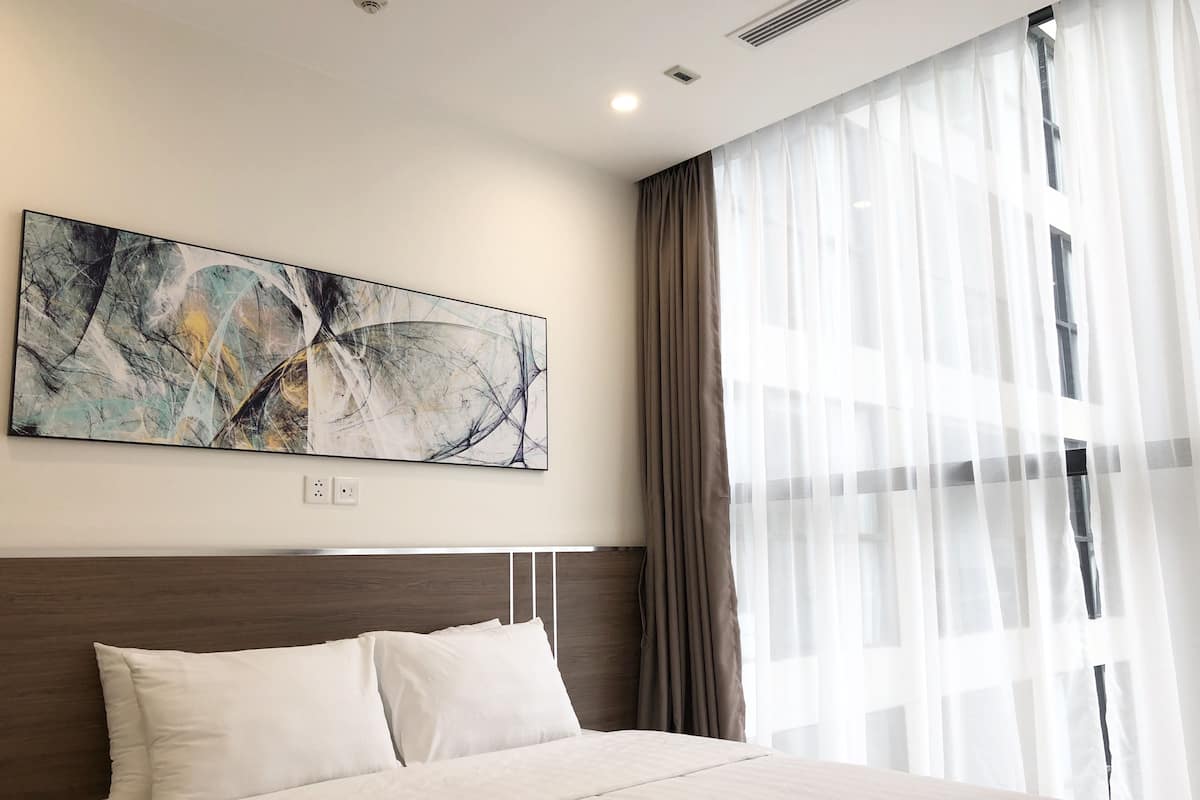 3 quartos, individualmente decorados, individualmente mobiliados