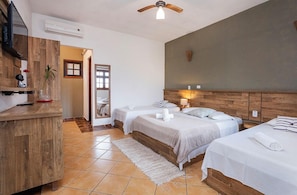 Ground Floor Garden | Minibar, cortinas/cortinados opacos, berços/camas para crianças grátis 