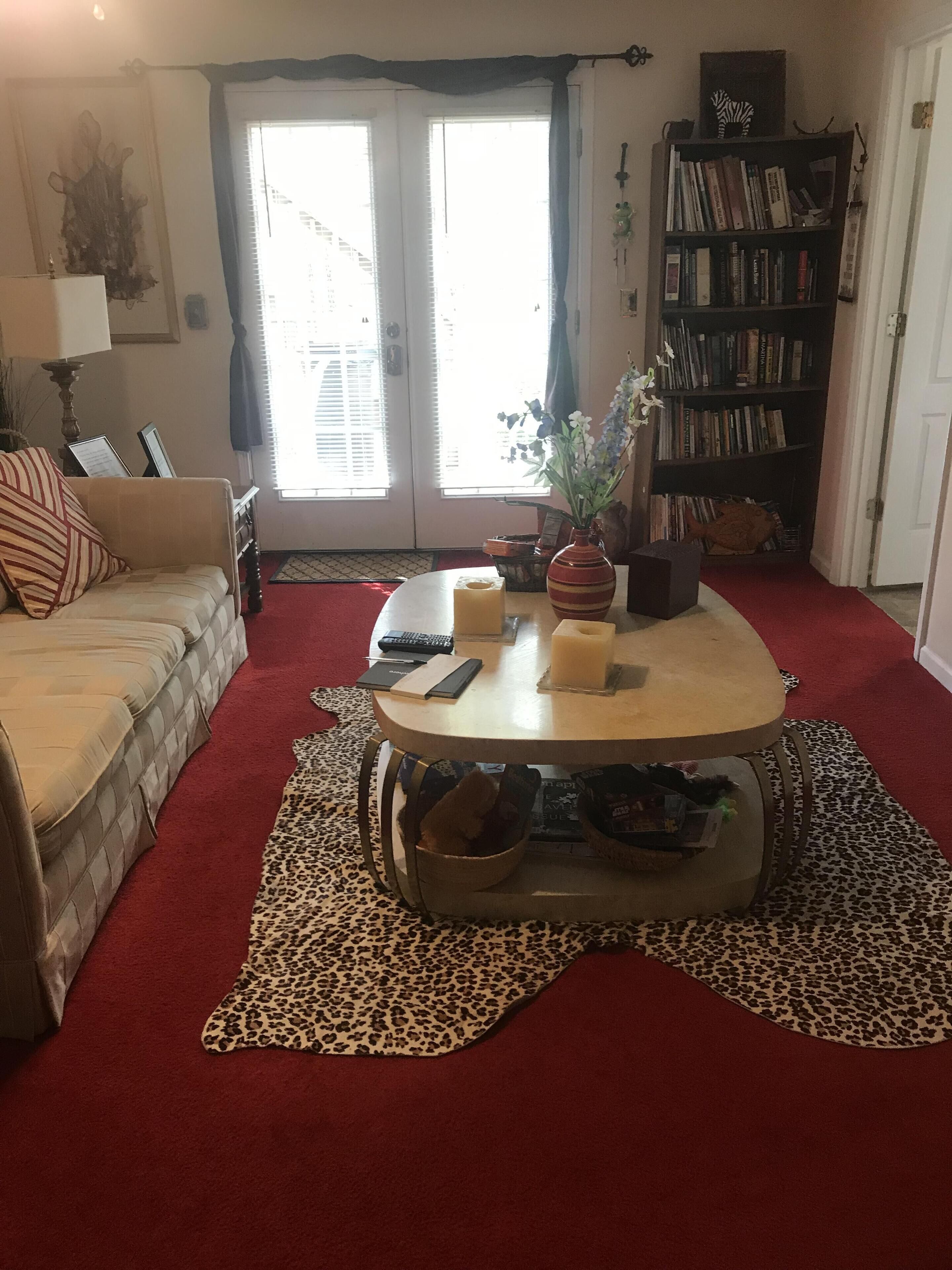 Privater Eingang Apt-upscale Comm. Befindet Sich Im Unteren Bereich Des Hauses. - Stone Mountain, GA