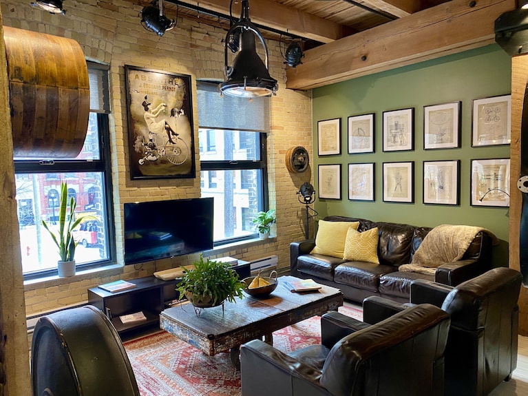 Theloftonjames Authentic Industrial Warehouse Loft - 曼尼托巴