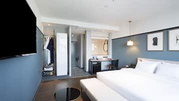Quarto Duplo Deluxe, vista para o rio | 1 quarto, roupa de alta qualidade, camas de colchão viscoelástico
