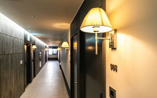 Quarto duplo luxo, vista para o rio | Roupas de cama premium