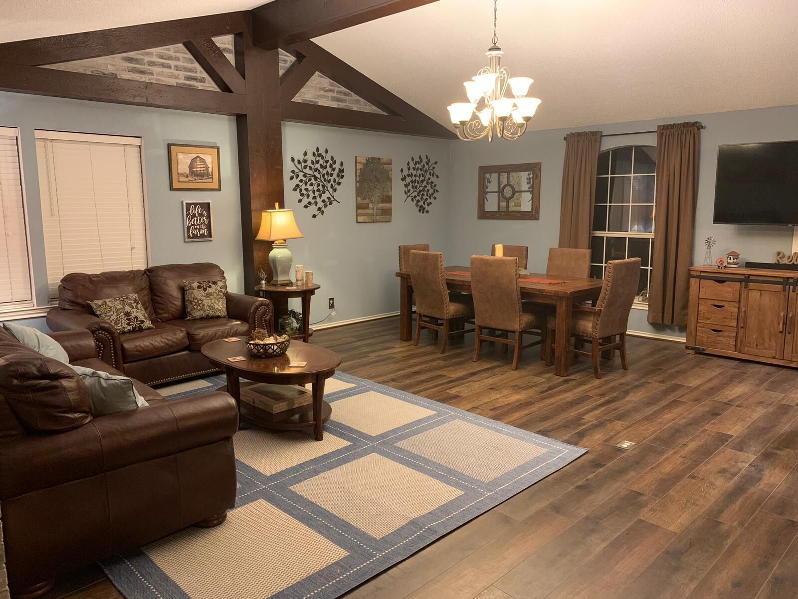 Great Private Country Home! Contactless Check-in & Out! - Bryan, TX