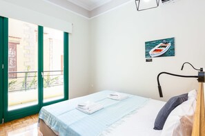 Quarto Superior, varanda | Cofre no quarto, quartos insonorizados, ferro/tábua de engomar 